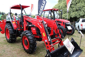 VIDEO: Sota Tractors introduces first cabin tractor at Farm World 2013 ...