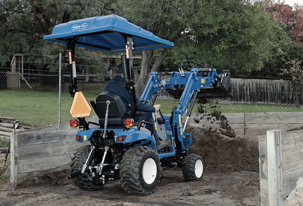 Review: Nimble Handling on the New Holland Boomer 25C - Trade Farm ...