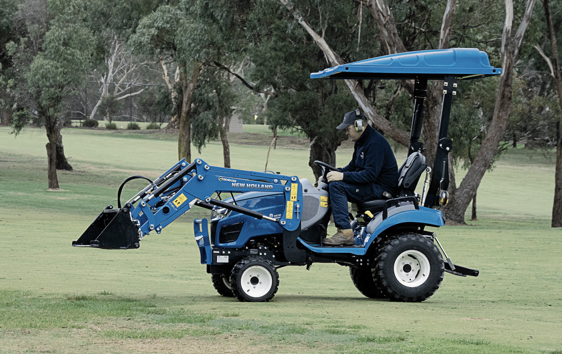 Review: Nimble Handling on the New Holland Boomer 25C - Trade Farm ...