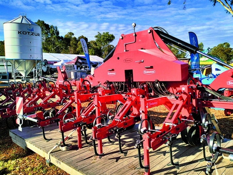 Steketee weeder boosting Lemken range - Trade Farm Machinery