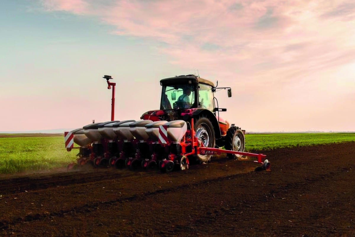Researchers exploring hydrogen in farming powertrains - Trade Farm ...