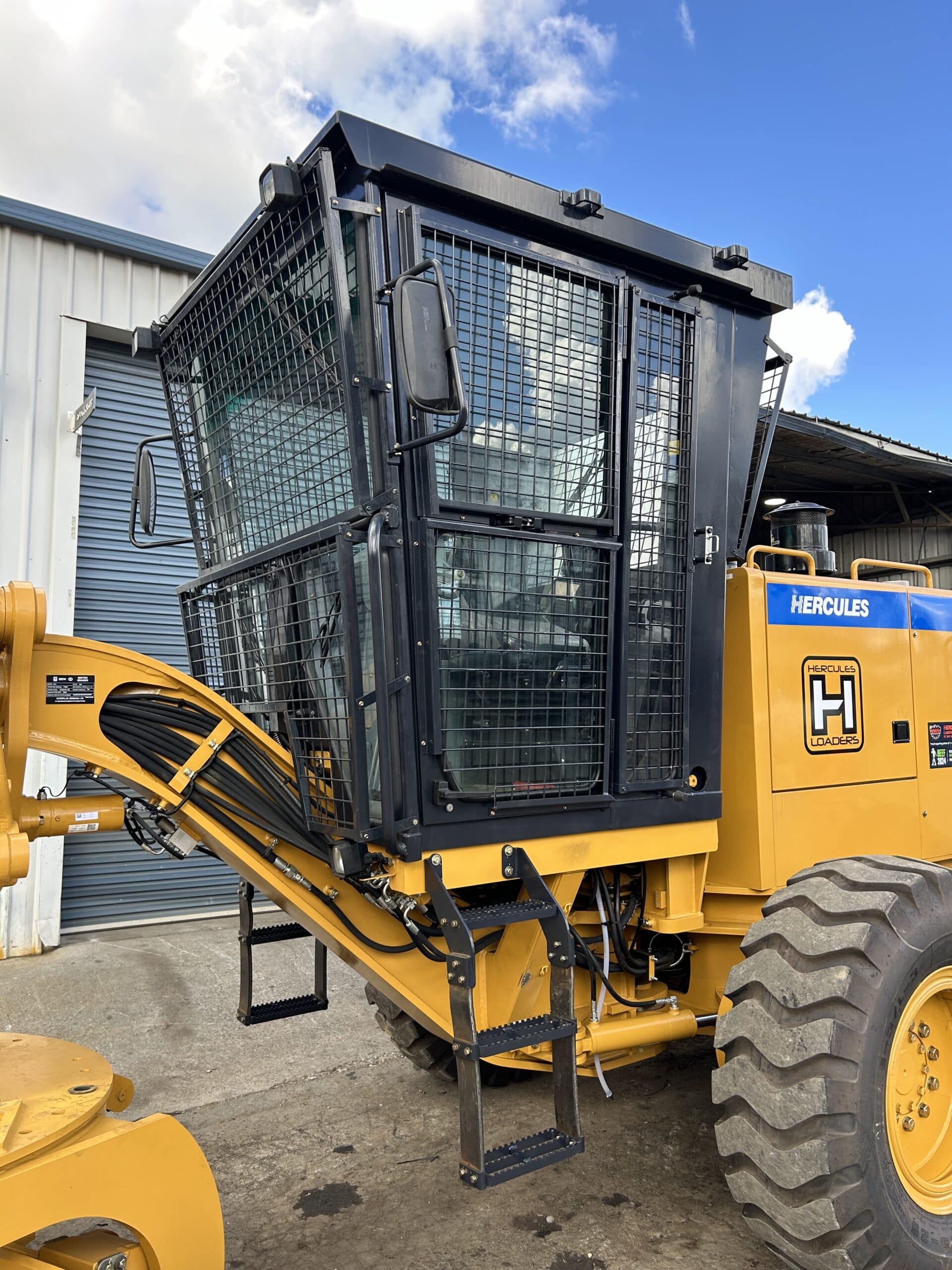 Hercules graders are built for the Aussie outback - Trade Farm Machinery