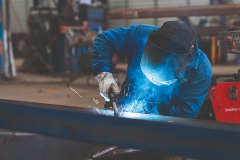 Midwest Fabrication remaining ahead of the pack - Trade Farm Machinery