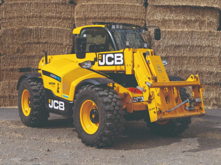 Success of JCB telehandler sees dairy farmer procure another - Trade ...