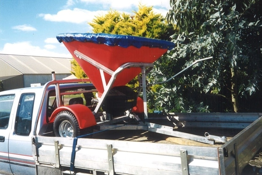 Farmer's Walco still spreading after 25 years - Trade Farm Machinery